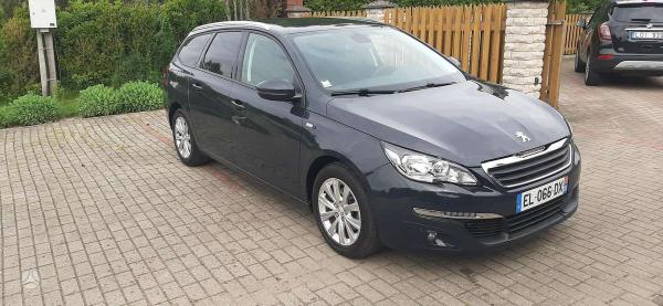 Peugeot 308 2017 in Vilnius, with an engine capacity of 1.56 L and mileage of 227 thousand km for 6200 €, photo 2 on AUTOMOTO.COM.LV