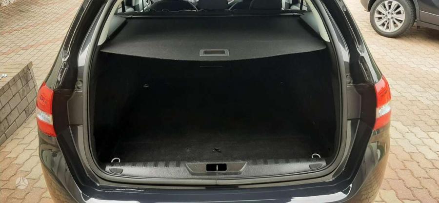 Peugeot 308 2017 Viļņa, ar dzinēja tilpumu 1.56 L un nobraukumu 227 tūkst. km par 6200 €, foto 20 vietnē AUTOMOTO.COM.LV