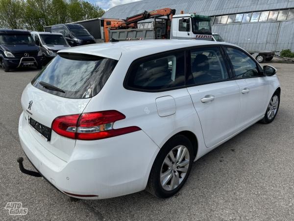 Peugeot 308 2017 in Marijampole, with an engine capacity of 1.60 L and mileage of 220 thousand km for 7260 €, photo 4 on AUTOMOTO.COM.LV