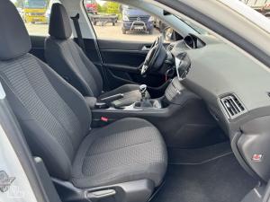 Peugeot 308 2017 in Marijampole, with an engine capacity of 1.60 L and mileage of 220 thousand km for 7260 €, photo 15 on AUTOMOTO.COM.LV