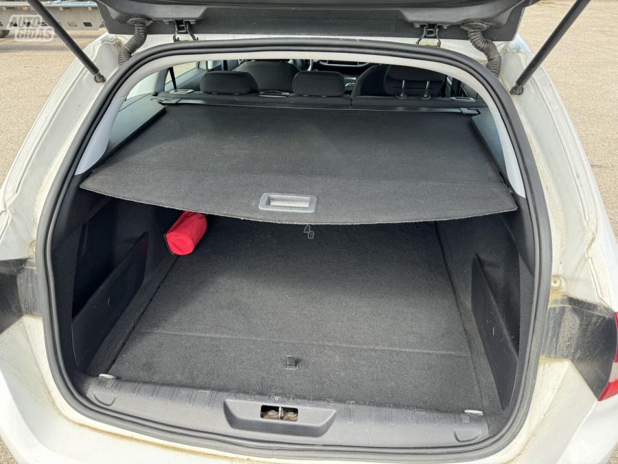 Peugeot 308 2017 in Marijampole, with an engine capacity of 1.60 L and mileage of 220 thousand km for 7260 €, photo 17 on AUTOMOTO.COM.LV