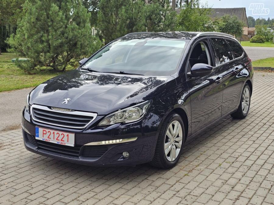 Peugeot 308 2017 in Ariogala, with an engine capacity of 1.20 L and mileage of 218 thousand km for 4500 €, photo 1 on AUTOMOTO.COM.LV