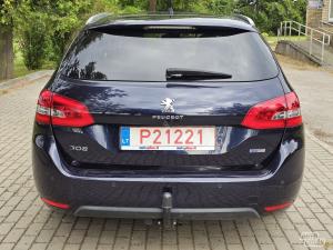 Peugeot 308 2017 in Ariogala, with an engine capacity of 1.20 L and mileage of 218 thousand km for 4500 €, photo 4 on AUTOMOTO.COM.LV