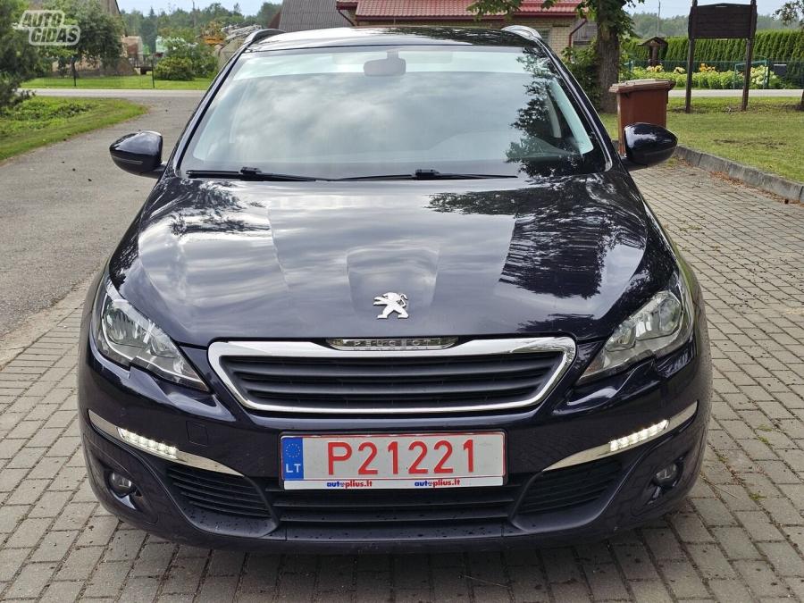 Peugeot 308 2017 in Ariogala, with an engine capacity of 1.20 L and mileage of 218 thousand km for 4500 €, photo 8 on AUTOMOTO.COM.LV