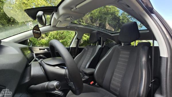 Peugeot 308 2017 Kauņa, ar dzinēja tilpumu 1.60 L un nobraukumu 290 tūkst. km par 6350 €, foto 10 vietnē AUTOMOTO.COM.LV