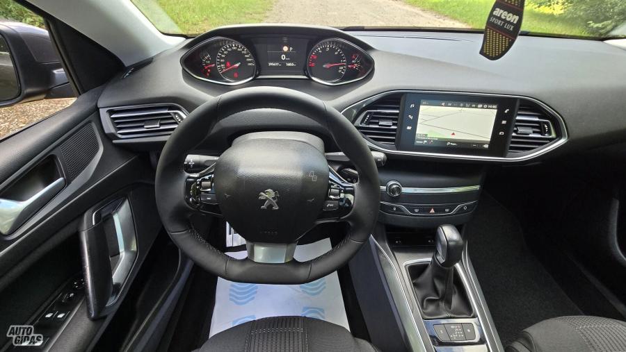 Peugeot 308 2017 in Kaunas, with an engine capacity of 1.60 L and mileage of 290 thousand km for 6350 €, photo 15 on AUTOMOTO.COM.LV