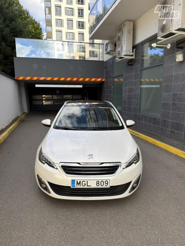 Peugeot 308 2017 in Vilnius, with an engine capacity of 2.00 L and mileage of 280 thousand km for 4400 €, photo 4 on AUTOMOTO.COM.LV
