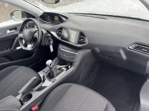 Peugeot 308 2018 in Taurage, with an engine capacity of 1.50 L and mileage of 243 thousand km for 5500 €, photo 6 on AUTOMOTO.COM.LV