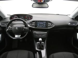 Peugeot 308 2018 Viļņa, ar dzinēja tilpumu 1.20 L un nobraukumu 177 tūkst. km par 7399 €, foto 3 vietnē AUTOMOTO.COM.LV