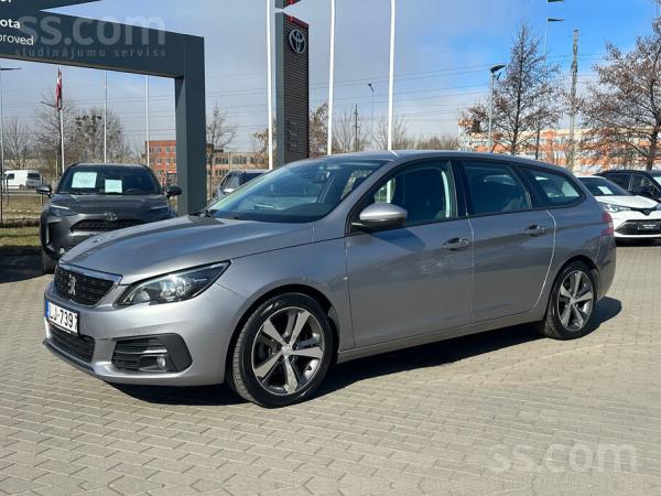 Peugeot 308 2018 Liepāja, ar dzinēja tilpumu 1.20 L un nobraukumu 135 tūkst. km par 5700 €, foto 1 vietnē AUTOMOTO.COM.LV