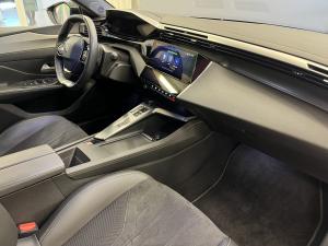 Peugeot 308 2023 Rīga, ar dzinēja tilpumu 1.50 L un nobraukumu 27 tūkst. km par 2490000 €, foto 7 vietnē AUTOMOTO.COM.LV