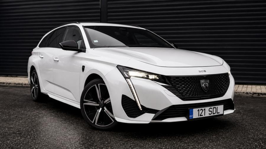 Peugeot 308 2023 in Tartu, with an engine capacity of 1.50 L and mileage of 163 thousand km for 17990 €, photo 4 on AUTOMOTO.COM.LV