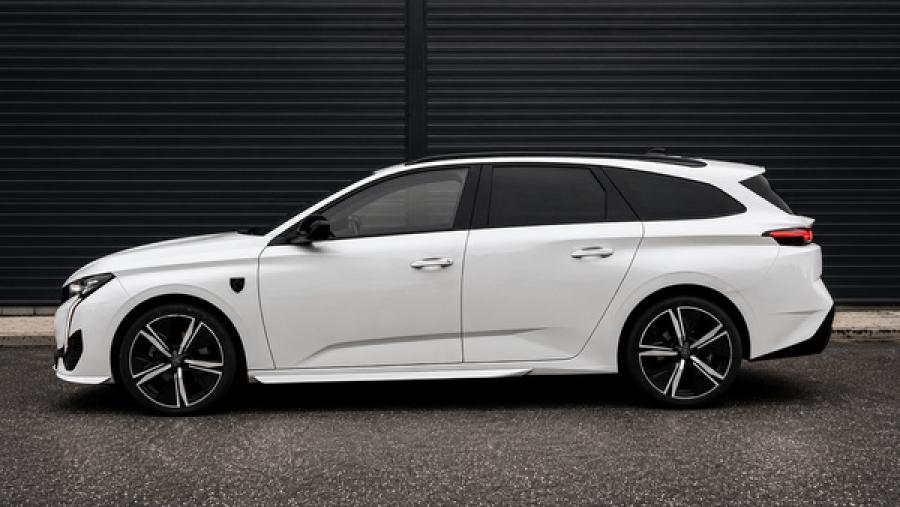 Peugeot 308 2023 in Tartu, with an engine capacity of 1.50 L and mileage of 163 thousand km for 17990 €, photo 9 on AUTOMOTO.COM.LV