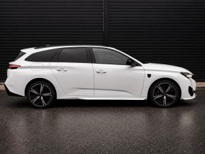 Peugeot 308 2023 in Tartu, with an engine capacity of 1.50 L and mileage of 163 thousand km for 17990 €, photo 18 on AUTOMOTO.COM.LV