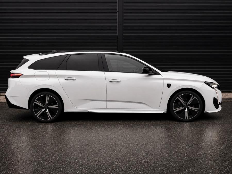 Peugeot 308 2023 in Tartu, with an engine capacity of 1.50 L and mileage of 163 thousand km for 17990 €, photo 18 on AUTOMOTO.COM.LV