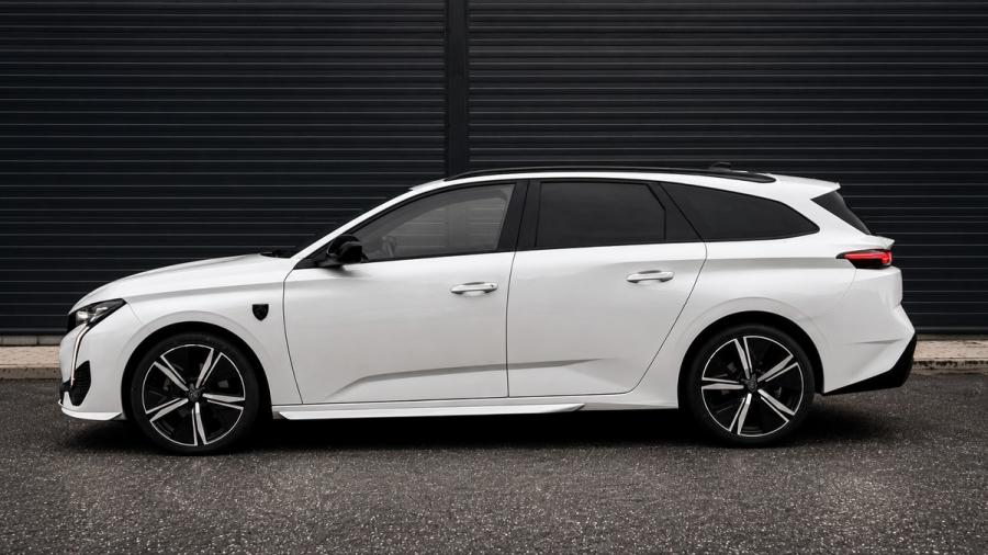 Peugeot 308 2023 in Tartu, with an engine capacity of 1.50 L and mileage of 163 thousand km for 17990 €, photo 22 on AUTOMOTO.COM.LV