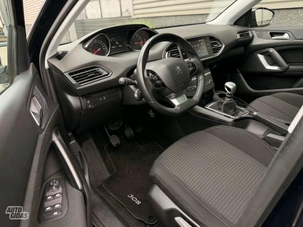 Пежо 308 2026 в Ионава, объемом двигателя 1.20 л и пробегом 162 тыс. км за 7000 €, фото 9 на AUTOMOTO.COM.LV