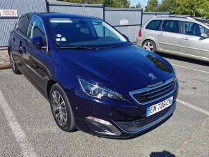 Violet Peugeot 308 2017 in Kaunas, with an engine capacity of 1.20 L and mileage of 155 thousand km for 4700 €, photo 4 on AUTOMOTO.COM.LV