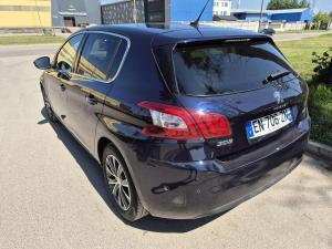 Violets Peugeot 308 2017 Kauņa, ar dzinēja tilpumu 1.20 L un nobraukumu 154 tūkst. km par 4800 €, foto 8 vietnē AUTOMOTO.COM.LV