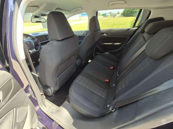 Violet Peugeot 308 2017 in Kaunas, with an engine capacity of 1.20 L and mileage of 154 thousand km for 4800 €, photo 10 on AUTOMOTO.COM.LV