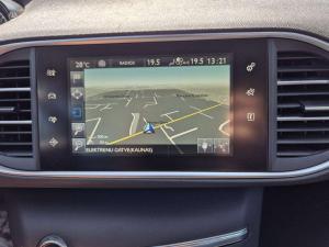 Violets Peugeot 308 2017 Kauņa, ar dzinēja tilpumu 1.20 L un nobraukumu 154 tūkst. km par 4800 €, foto 18 vietnē AUTOMOTO.COM.LV