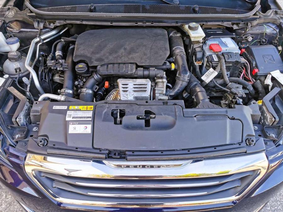 Violet Peugeot 308 2017 in Kaunas, with an engine capacity of 1.20 L and mileage of 150 thousand km for 4700 €, photo 14 on AUTOMOTO.COM.LV
