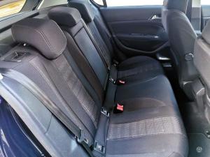 Violet Peugeot 308 2017 in Kaunas, with an engine capacity of 1.20 L and mileage of 150 thousand km for 4700 €, photo 17 on AUTOMOTO.COM.LV