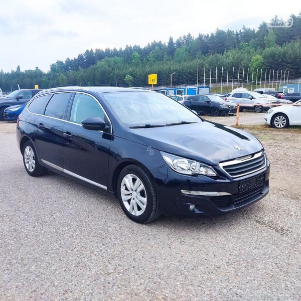 Violet Peugeot 308 2014 in Vilnius, with an engine capacity of 1.60 L and mileage of 258 thousand km for 4700 €, photo 1 on AUTOMOTO.COM.LV