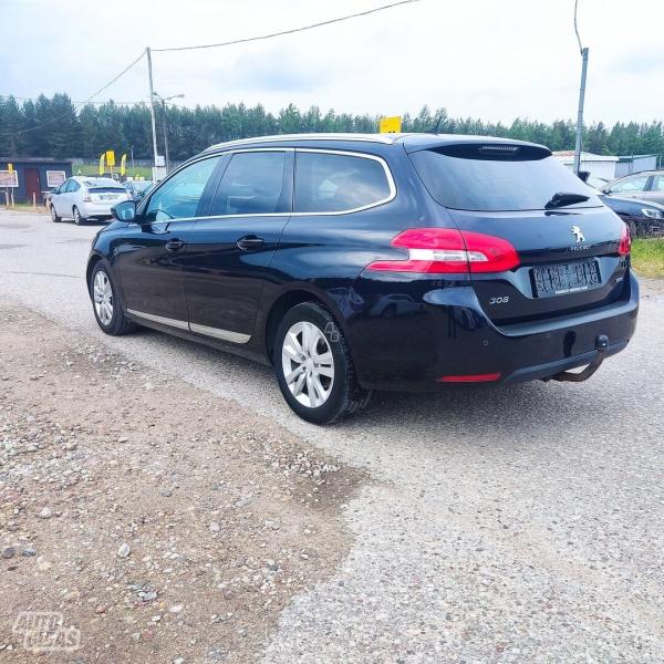 Violet Peugeot 308 2014 in Vilnius, with an engine capacity of 1.60 L and mileage of 258 thousand km for 4700 €, photo 8 on AUTOMOTO.COM.LV