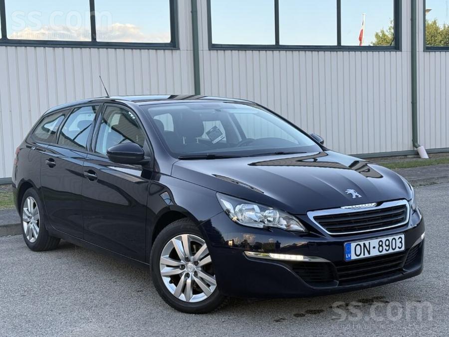 Violet Peugeot 308 2014 in Ogre, with an engine capacity of 1.60 L and mileage of 259 thousand km for 5390 €, photo 3 on AUTOMOTO.COM.LV