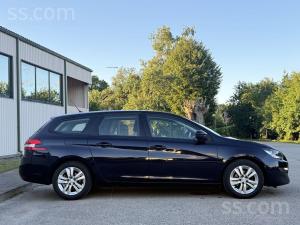 Violet Peugeot 308 2014 in Ogre, with an engine capacity of 1.60 L and mileage of 259 thousand km for 5390 €, photo 4 on AUTOMOTO.COM.LV
