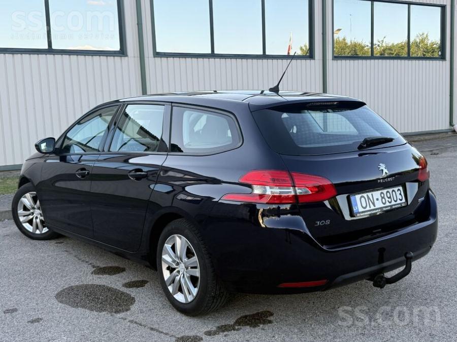 Violet Peugeot 308 2014 in Ogre, with an engine capacity of 1.60 L and mileage of 259 thousand km for 5390 €, photo 11 on AUTOMOTO.COM.LV