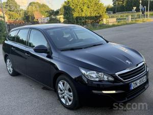 Violet Peugeot 308 2014 in Ogre, with an engine capacity of 1.60 L and mileage of 259 thousand km for 5390 €, photo 13 on AUTOMOTO.COM.LV