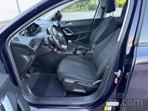 Violet Peugeot 308 2014 in Ogre, with an engine capacity of 1.60 L and mileage of 259 thousand km for 5390 €, photo 21 on AUTOMOTO.COM.LV