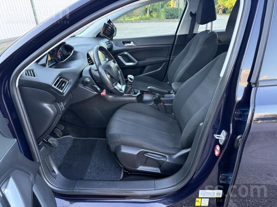 Violet Peugeot 308 2014 in Ogre, with an engine capacity of 1.60 L and mileage of 259 thousand km for 5390 €, photo 21 on AUTOMOTO.COM.LV