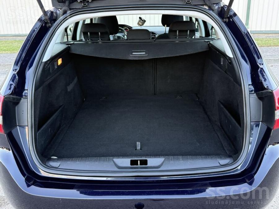 Violet Peugeot 308 2014 in Ogre, with an engine capacity of 1.60 L and mileage of 259 thousand km for 5390 €, photo 26 on AUTOMOTO.COM.LV
