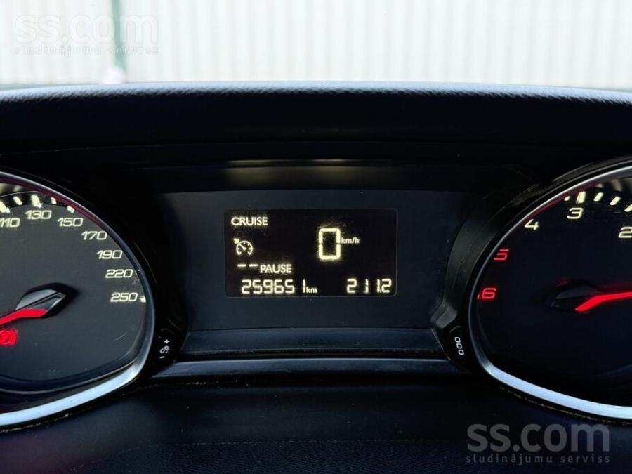 Violet Peugeot 308 2014 in Ogre, with an engine capacity of 1.60 L and mileage of 259 thousand km for 5390 €, photo 28 on AUTOMOTO.COM.LV