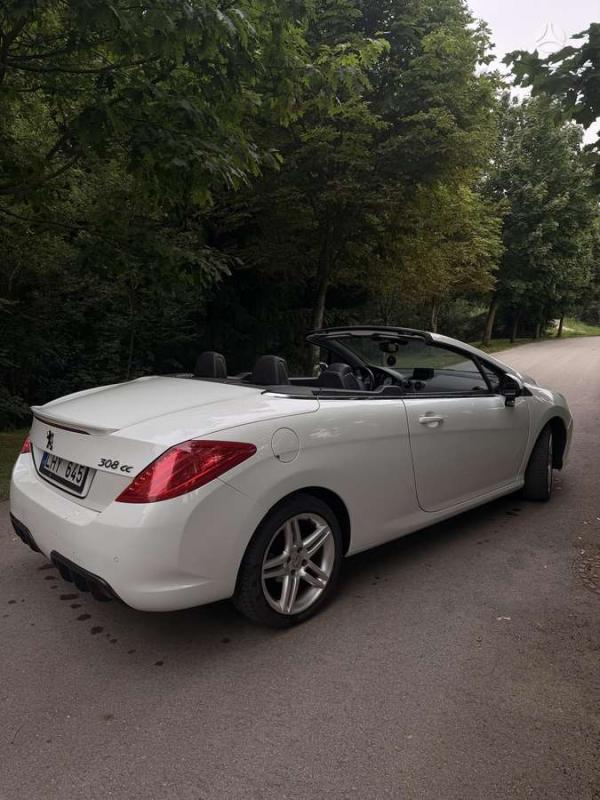 Balts Peugeot 308 2009 Kauņa, ar dzinēja tilpumu 2.00 L un nobraukumu 349 tūkst. km par 4650 €, foto 7 vietnē AUTOMOTO.COM.LV