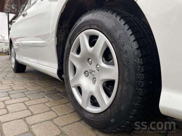 Balts Peugeot 308 2008 Talsi, ar dzinēja tilpumu 1.60 L un nobraukumu 197 tūkst. km par 3300 €, foto 9 vietnē AUTOMOTO.COM.LV
