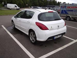 White Peugeot 308 2008 in Kaunas, with an engine capacity of 1.56 L and mileage of 239 thousand km for 1490 €, photo 8 on AUTOMOTO.COM.LV