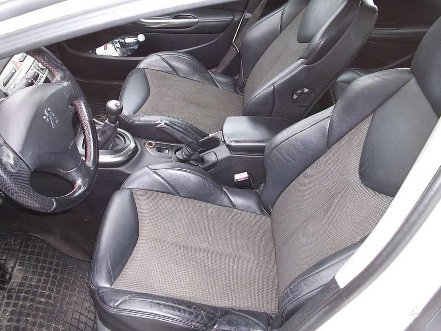 White Peugeot 308 2008 in Kaunas, with an engine capacity of 1.56 L and mileage of 239 thousand km for 1490 €, photo 10 on AUTOMOTO.COM.LV