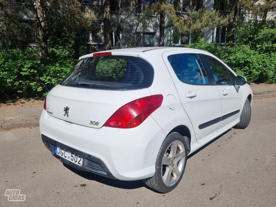 White Peugeot 308 2010 in Kaunas, with an engine capacity of 1.60 L and mileage of 275 thousand km for 1500 €, photo 5 on AUTOMOTO.COM.LV