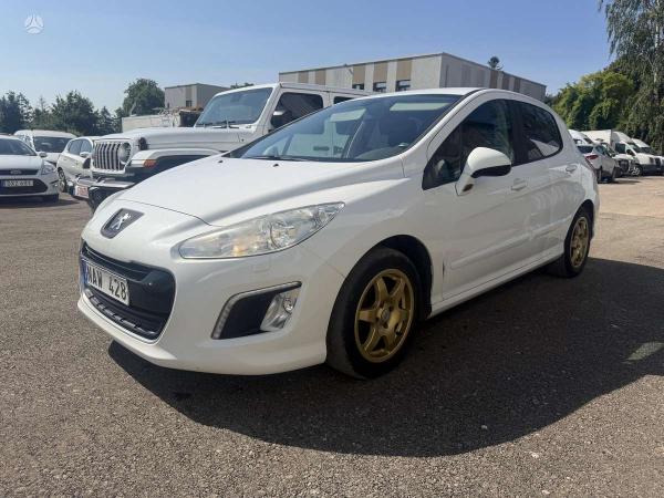 Balts Peugeot 308 2012 Kauņa, ar dzinēja tilpumu 1.56 L un nobraukumu 236 tūkst. km par 2100 €, foto 1 vietnē AUTOMOTO.COM.LV