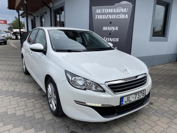 White Peugeot 308 2013 in Riga, with an engine capacity of 1.60 L and mileage of 170 thousand km for 4900 €, photo 2 on AUTOMOTO.COM.LV