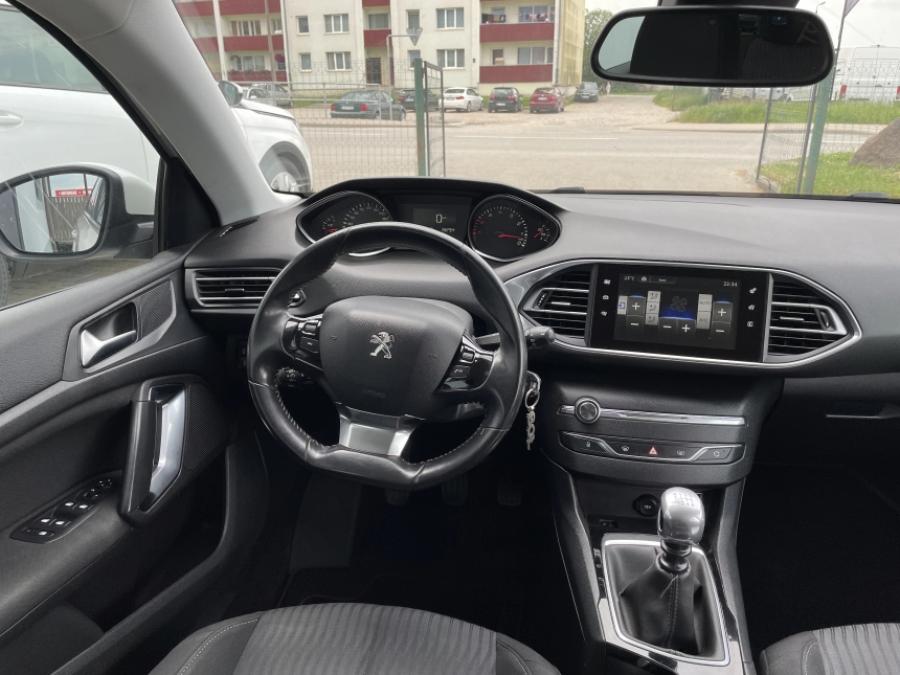 Белый Пежо 308 2013 в Рига, объемом двигателя 1.60 л и пробегом 170 тыс. км за 4900 €, фото 45 на AUTOMOTO.COM.LV