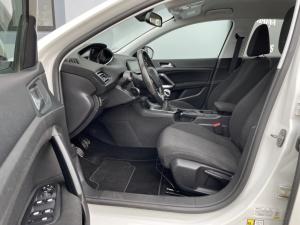 Белый Пежо 308 2013 в Рига, объемом двигателя 1.60 л и пробегом 170 тыс. км за 4900 €, фото 61 на AUTOMOTO.COM.LV