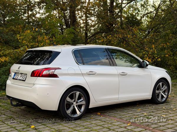 Balts Peugeot 308 2013 Tallina, ar dzinēja tilpumu 1.60 L un nobraukumu 162 tūkst. km par 5700 €, foto 6 vietnē AUTOMOTO.COM.LV