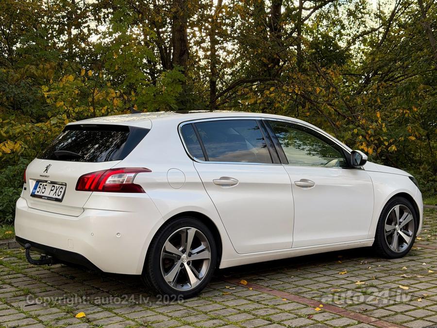 Balts Peugeot 308 2013 Tallina, ar dzinēja tilpumu 1.60 L un nobraukumu 162 tūkst. km par 5700 €, foto 6 vietnē AUTOMOTO.COM.LV