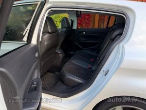 Balts Peugeot 308 2013 Tallina, ar dzinēja tilpumu 1.60 L un nobraukumu 162 tūkst. km par 5700 €, foto 12 vietnē AUTOMOTO.COM.LV