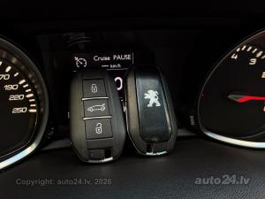 Balts Peugeot 308 2013 Tallina, ar dzinēja tilpumu 1.60 L un nobraukumu 162 tūkst. km par 5700 €, foto 29 vietnē AUTOMOTO.COM.LV